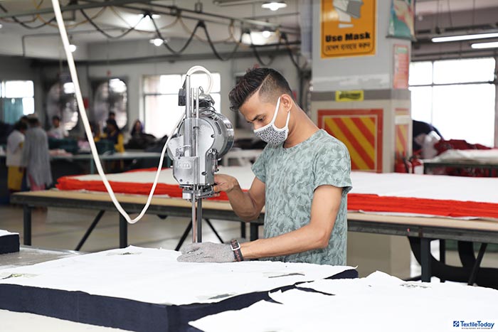 European fashion brands agree handing over responsibility to RSC