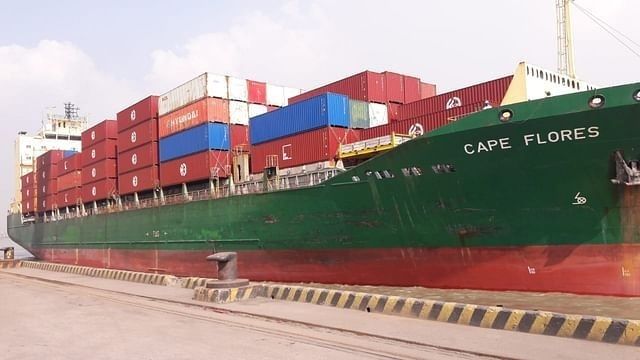 Chattogram to Europe direct container ship plying commences