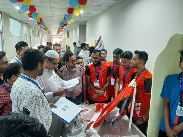 Product development exhibitions and RAMP show held at Southeast University