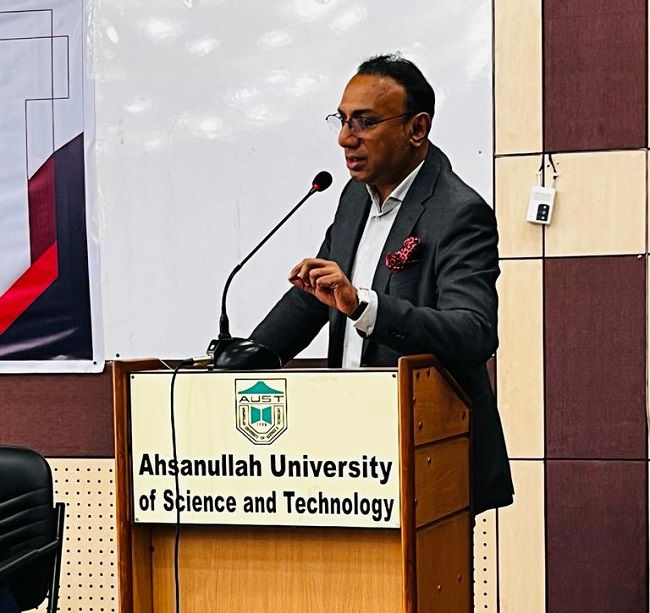 AUST and Urmi Group join hands to strengthen ties between industry-academia